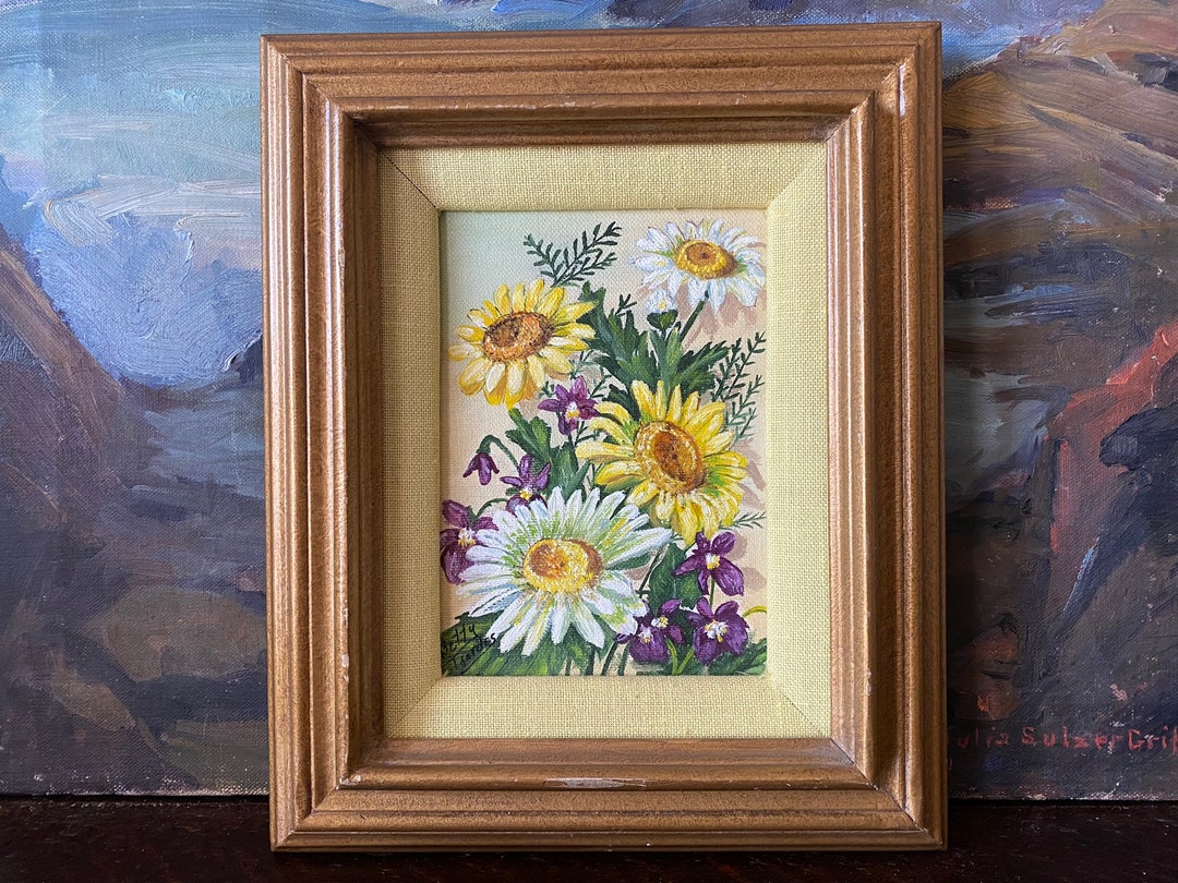 Vintage Daisy and Violet Painting Vintage Flower Arrangement Vintage ...