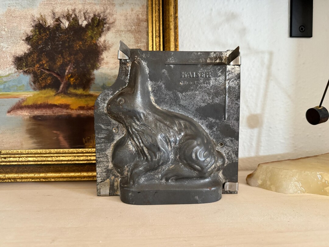 Vintage 2-part Rabbit Mold W/ Clips Vintage Metal West German Rabbit ...