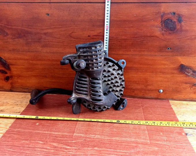 Antique Corn Planter - Etsy