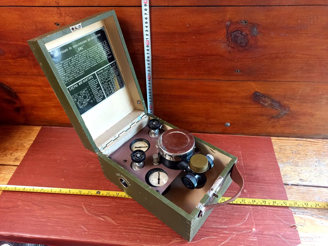 Vintage Cold War Army Medical Device "oxygen Inhaler Kis". Military ...