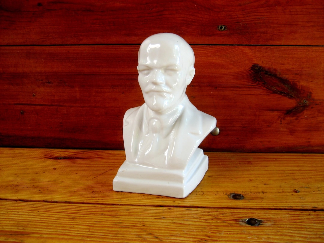 Vintage Bust of Lenin. Vintage Figure of Lenin. Lenin Monument. Lenin ...