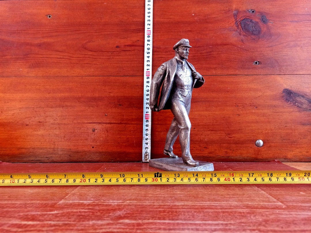 Vintage Bust of Lenin. Vintage Figure of Lenin. Lenin Monument. Lenin ...