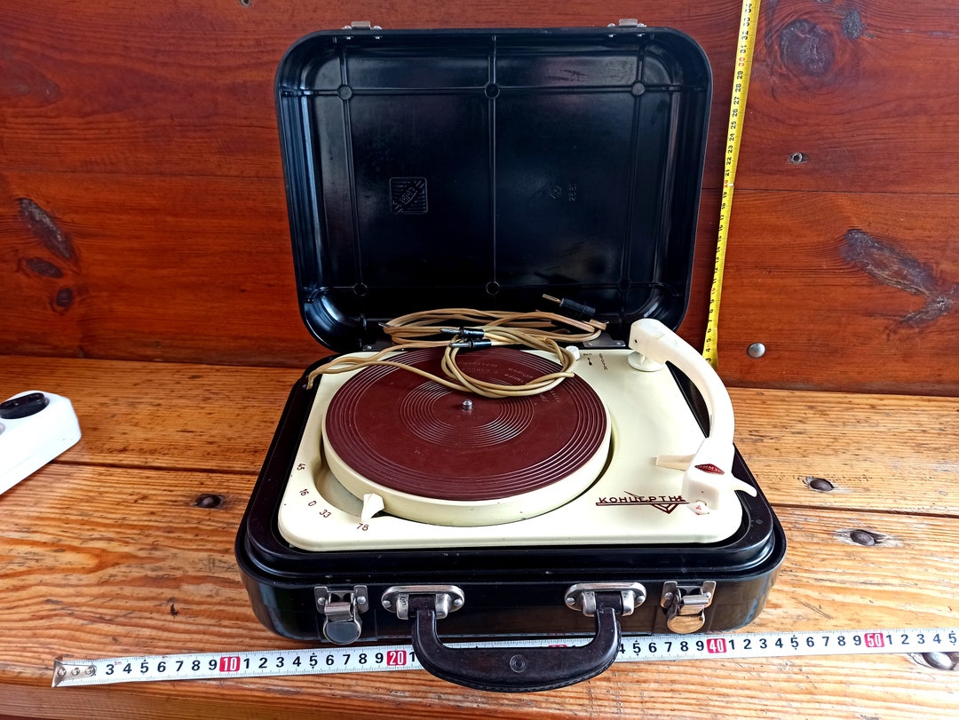 Vintage Soviet Tube Turntable for Vinyl Records 16,33,45,78 Rpm ...