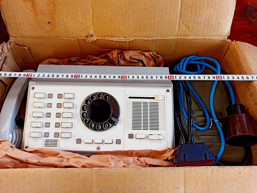 Vintage Army Operational Telephone Console "reef". Army Telephone ...