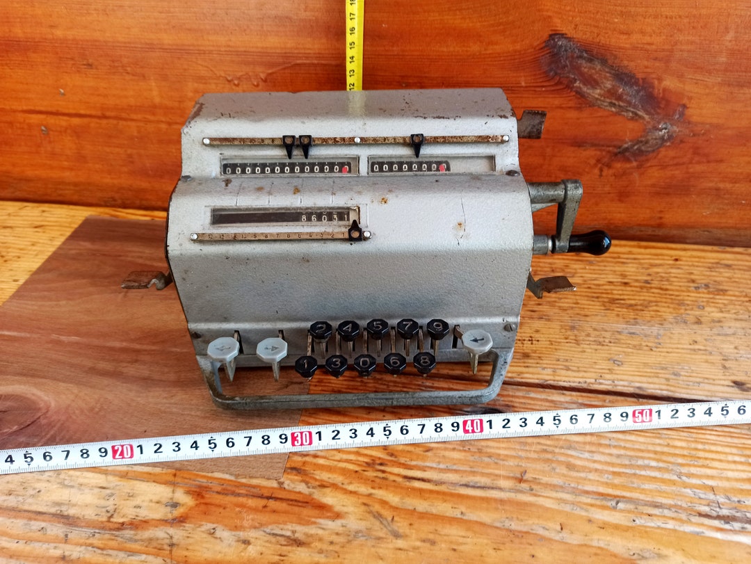 Vintage Soviet Mechanical Calculating Machine (arefmometer) "v K-1 ...