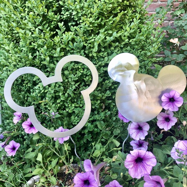 Metal Mickey Mouse - Etsy