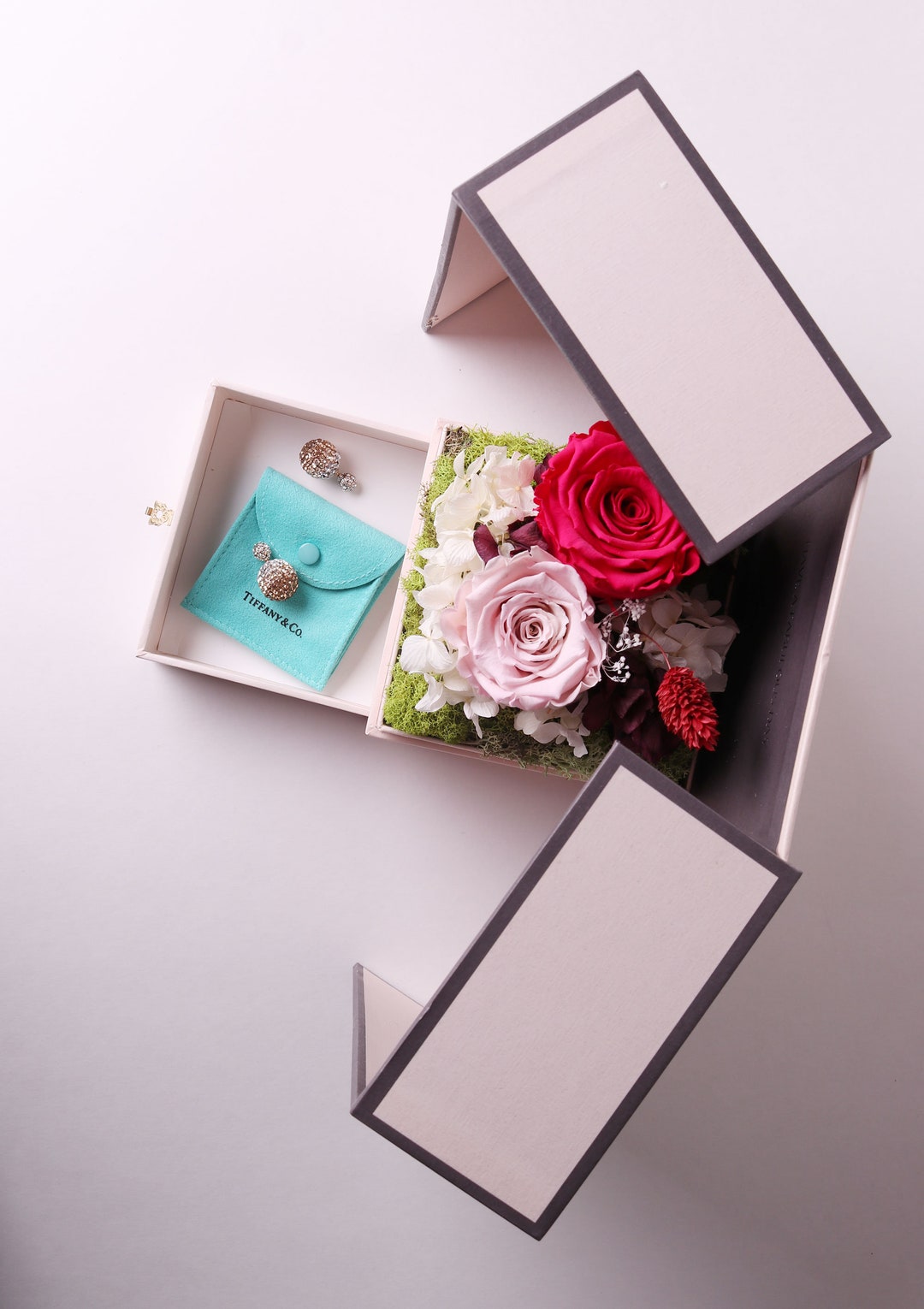 Eternal Rose & Hydrangea Gift Box: Preserved Flowers Jewelry Box - Etsy
