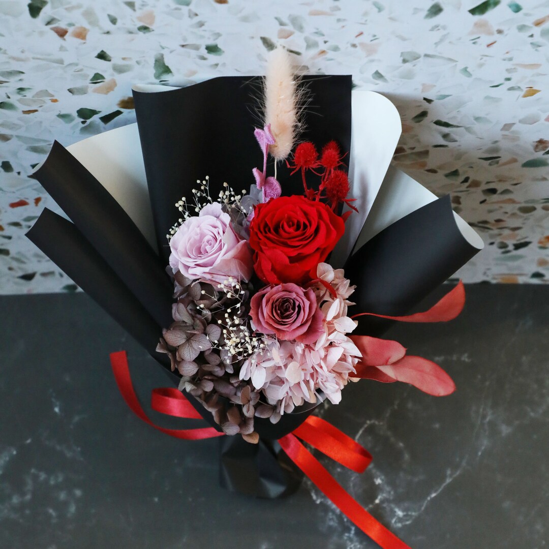 Eternal Flower Bouquets Mixed Red Roses Bouquet Gift Bag - Etsy