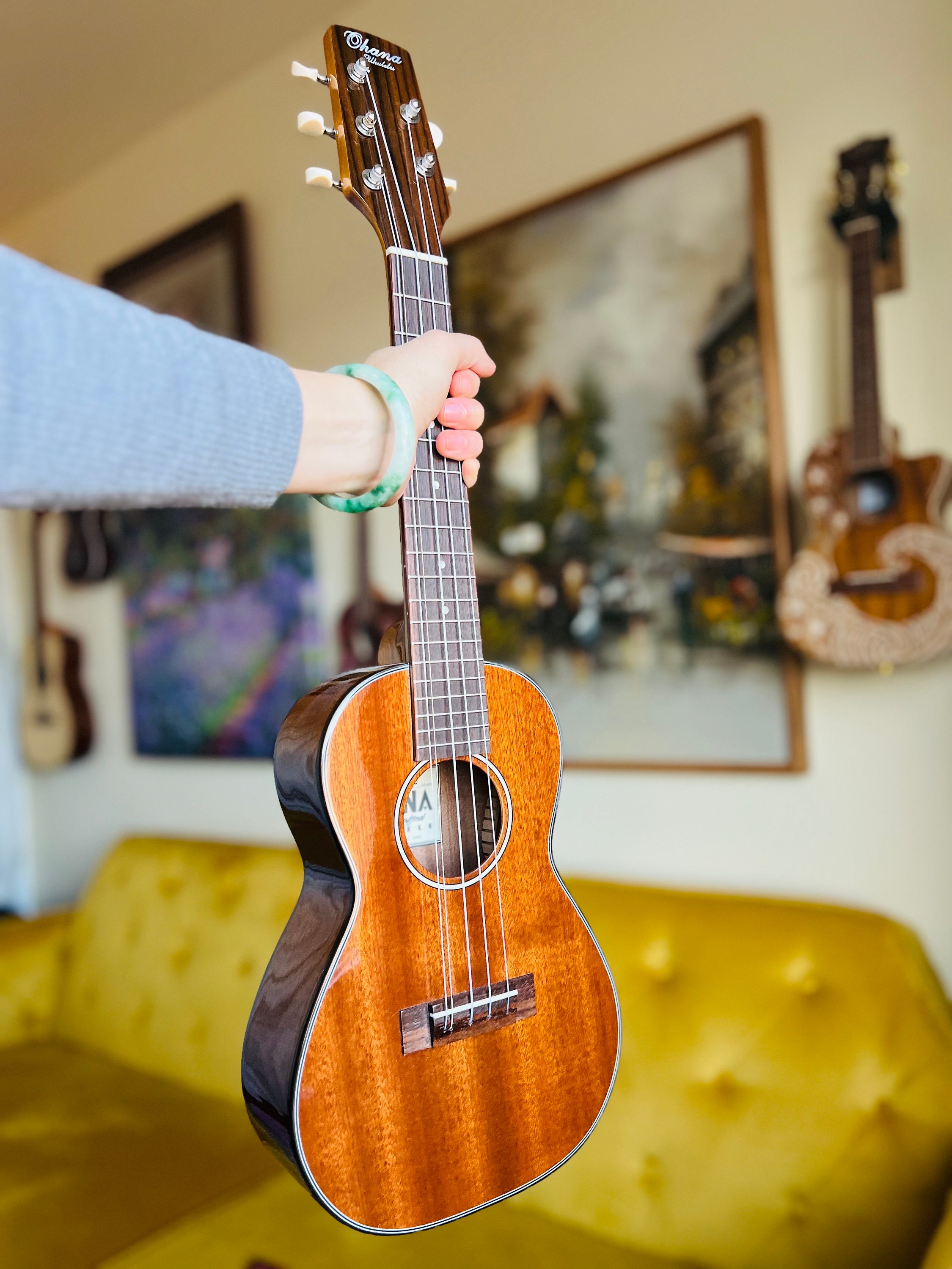 Double G: 5 String Ohana Concert Ukulele BUNDLE