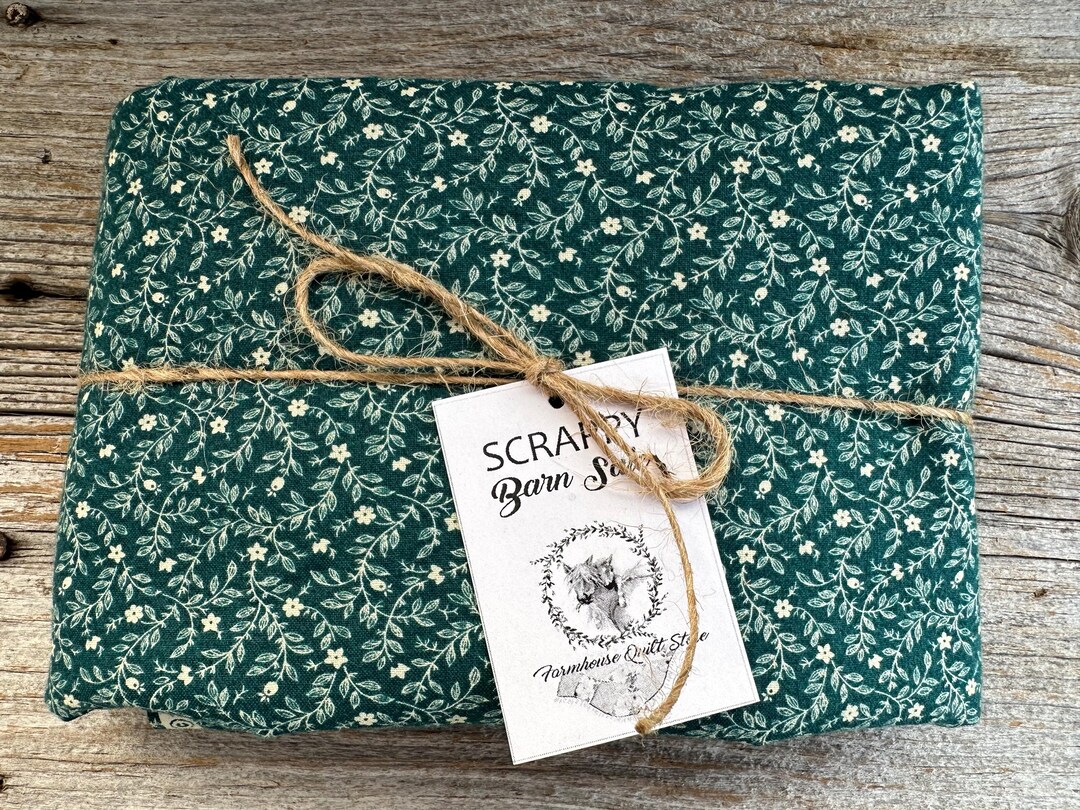 FABRIC BARN SALE 52 X 44 Inches Vintage Fabric Traditions Quilt Green ...