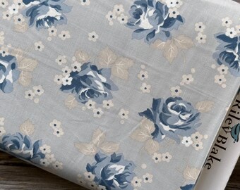 MIDNIGHT GARDEN 26 Fat Quarter Bundle - Gerri Robinson - Planted Seeds ...