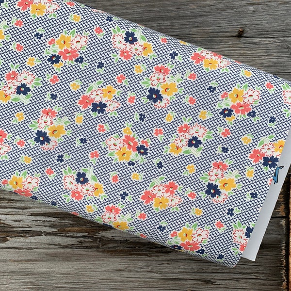 Bee in My Bonnet - Etsy