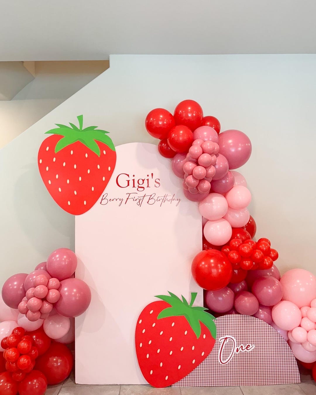 Strawberry Balloon Garland Kit, Berry First Birthday Party Decor - Etsy