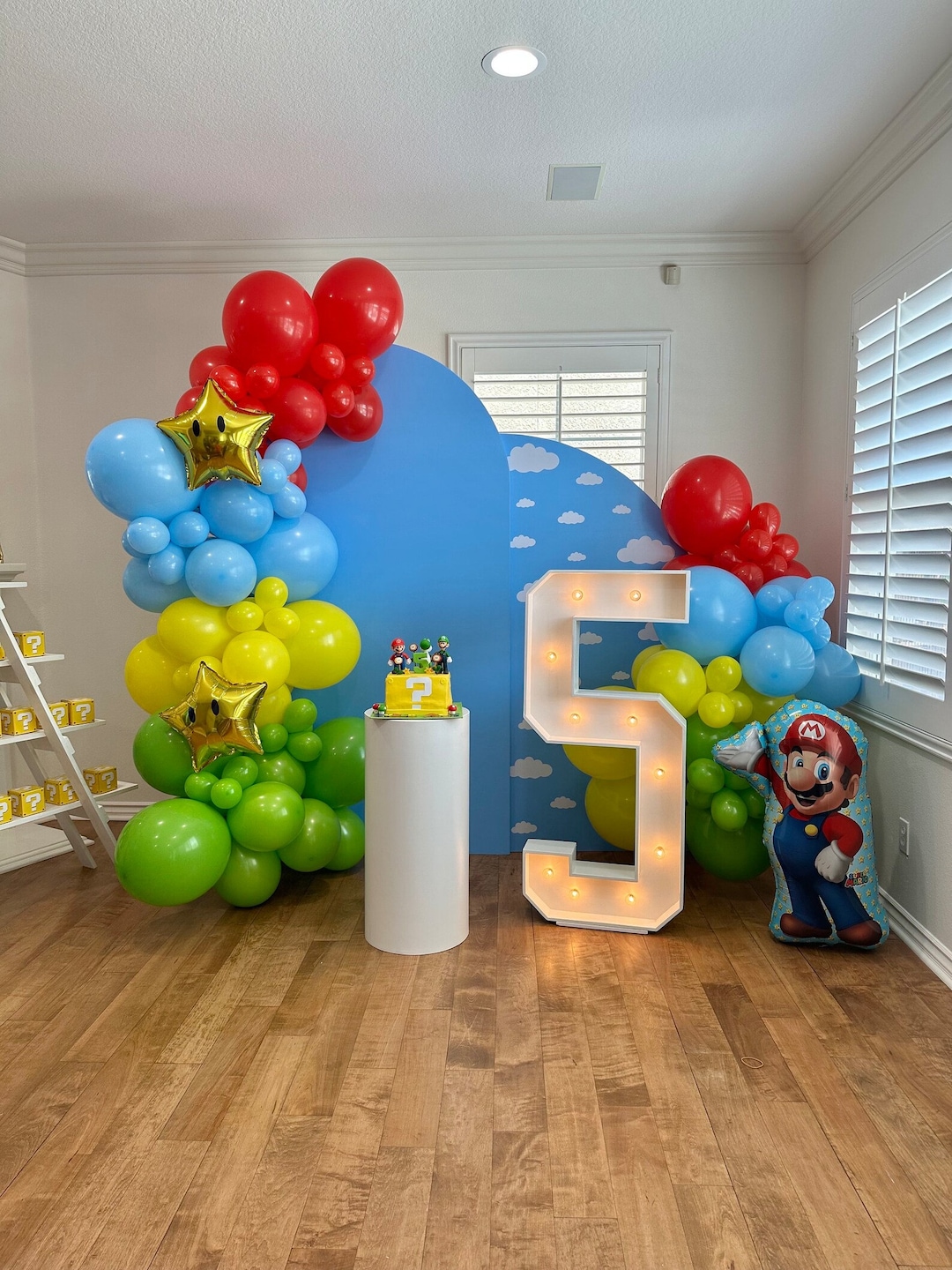 Mario Balloons, Princess Peach Balloons, Super Mario Balloons, Mario ...