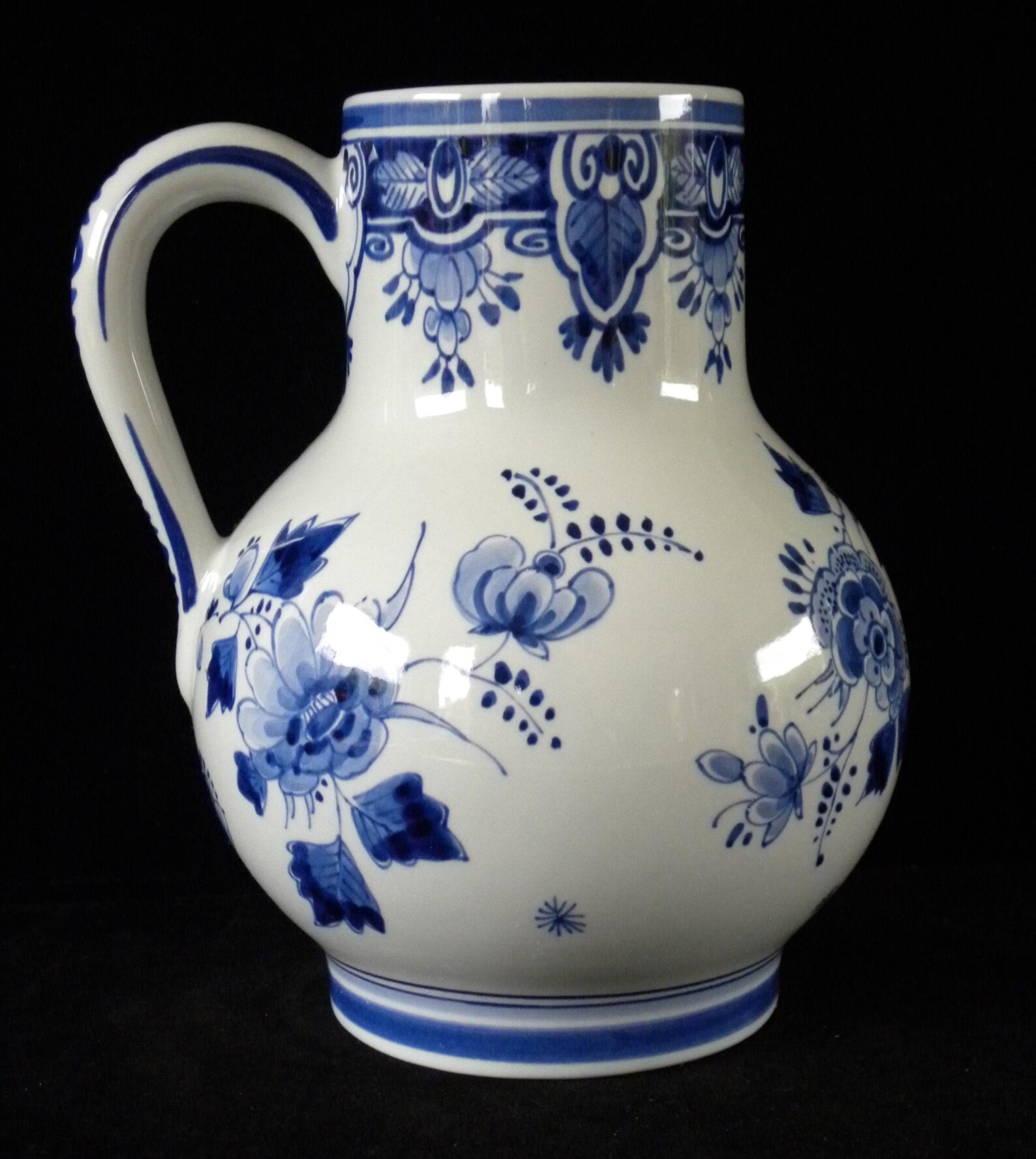 Royal Delft Blue (1991) Large Handpainted Jug With Bird and Floral ...