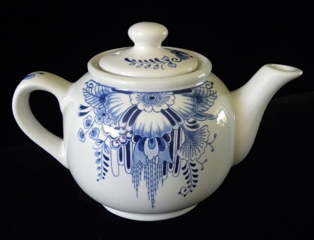 Royal Delft Blue Teapot With Floral Pattern (porceleyne Fles, With Gift ...