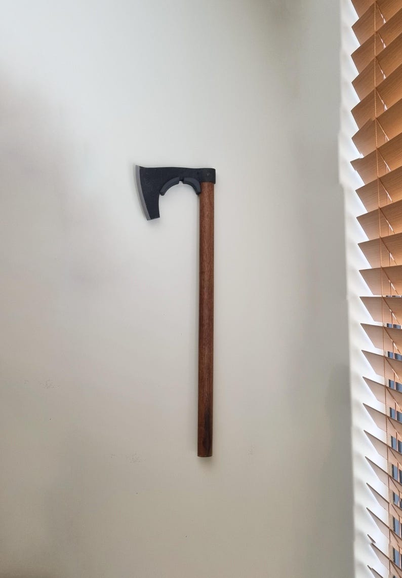3D Printed Adjustable Tomahawk or Viking Axe Wall Hanger: Cosplay Axe ...