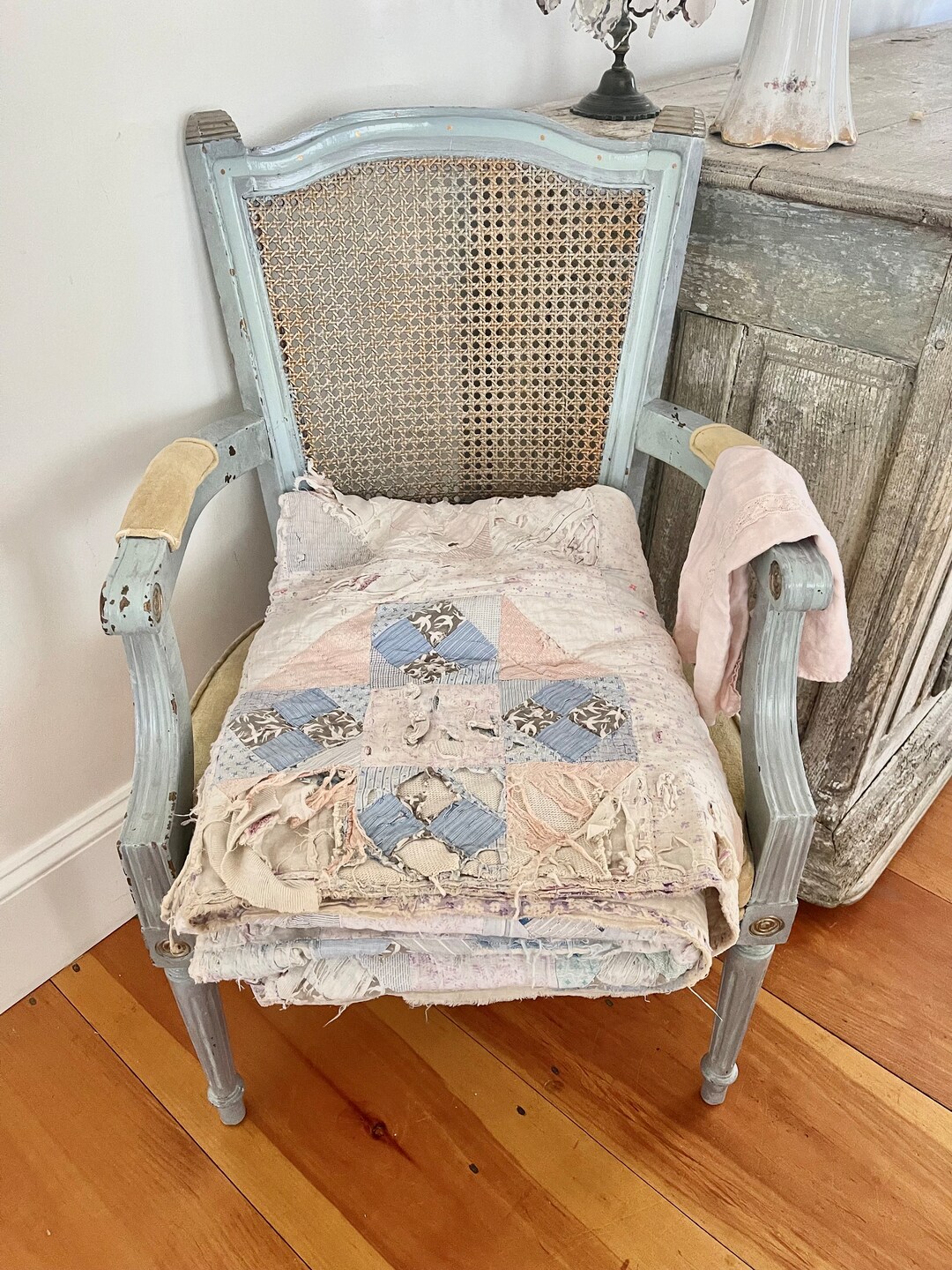 Rare OLD Farmhouse Original Faded Hand Tied Tattered Quilt Shabby Chic ...