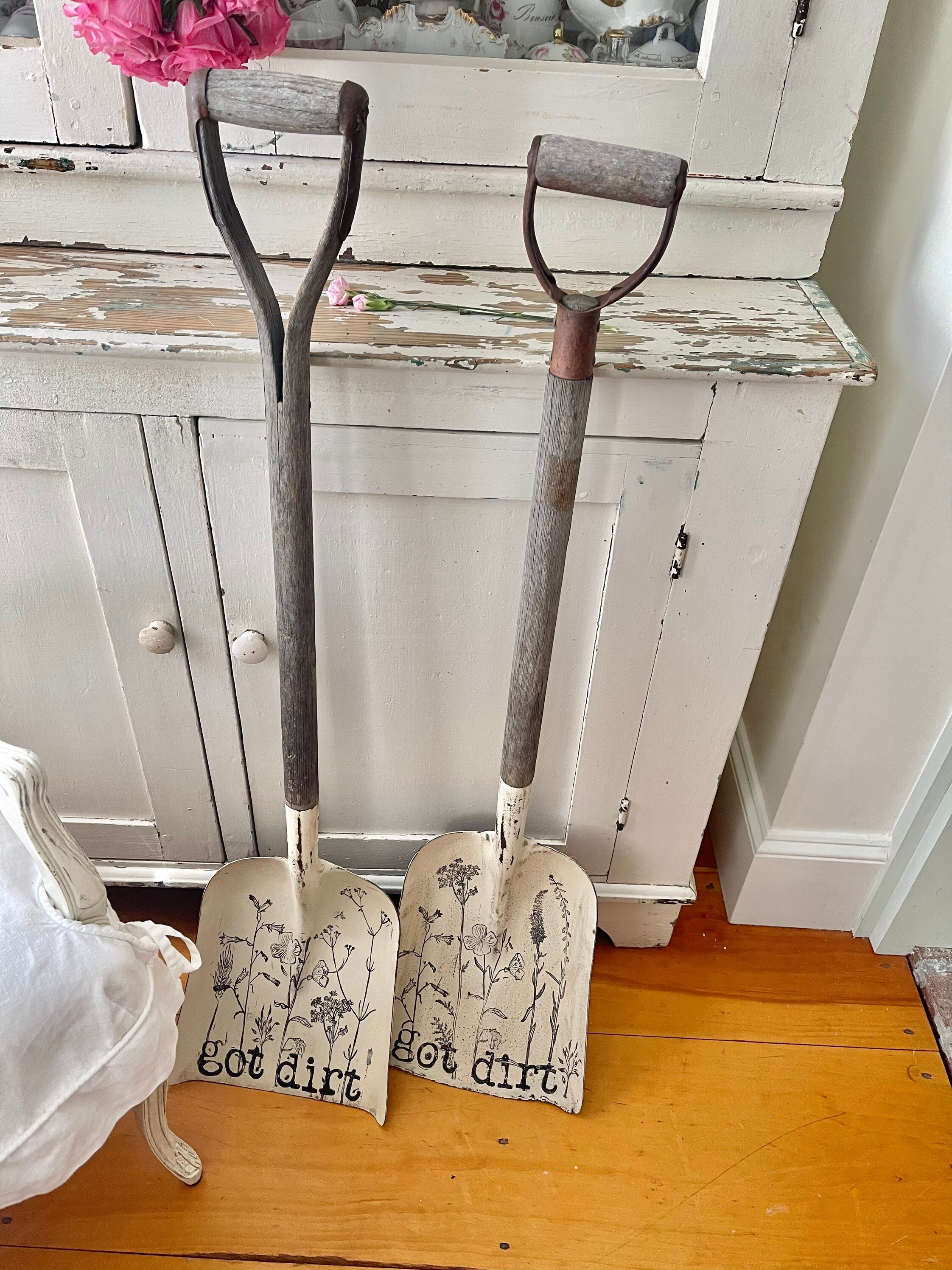 The BEST OLD Farmhouse Garden Shovel Shabby Chic Painted - Etsy