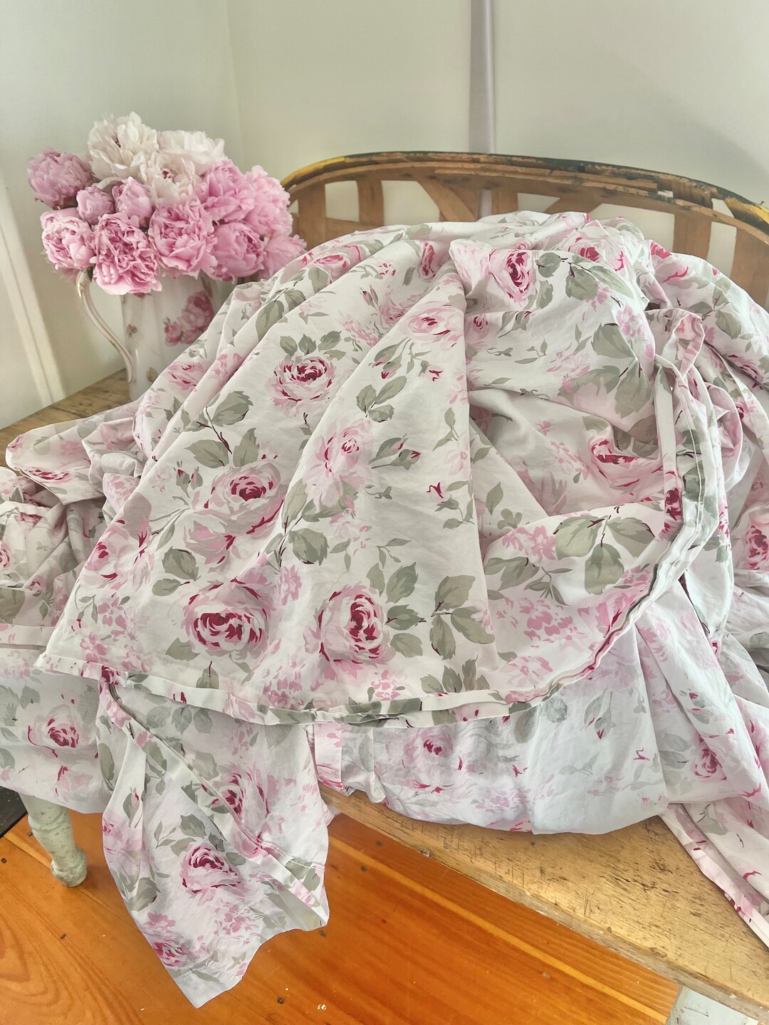 Rare Rachel Ashwell Simply Shabby Shabby Chic Rosalie Curtain Panel New ...