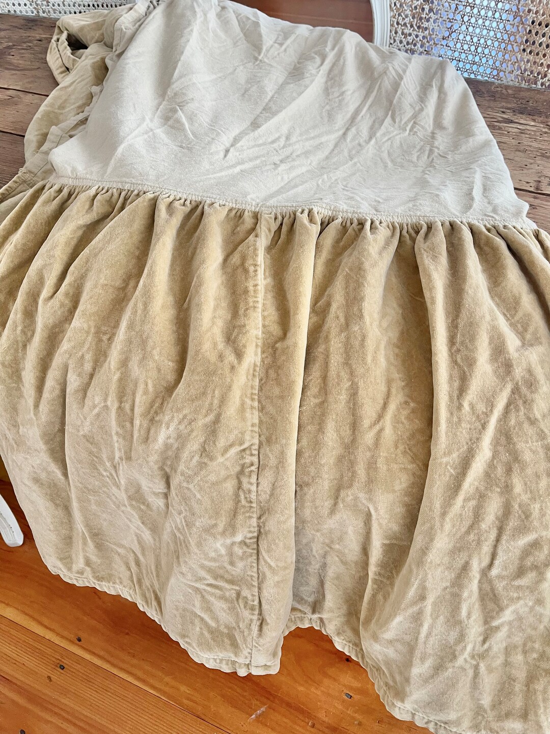 Gorgeous Rare Bella Notte Velvet Bed Skirt / Dust Ruffle Oversized King ...