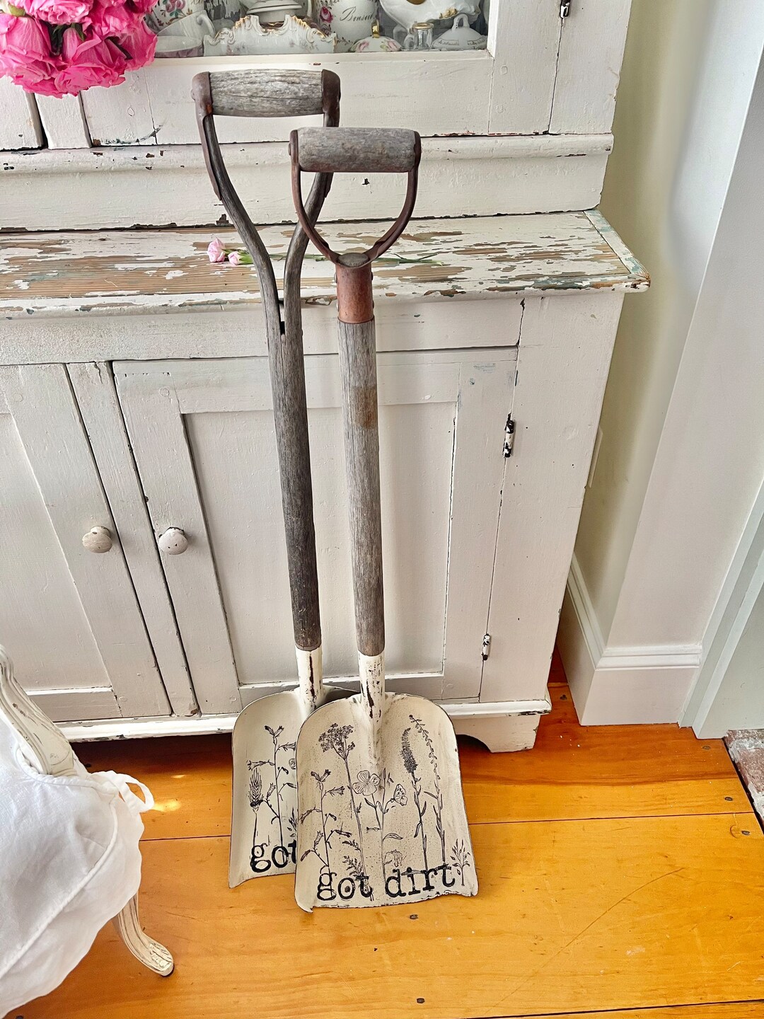 The BEST OLD Farmhouse Garden Shovel Shabby Chic Painted Decorative ...