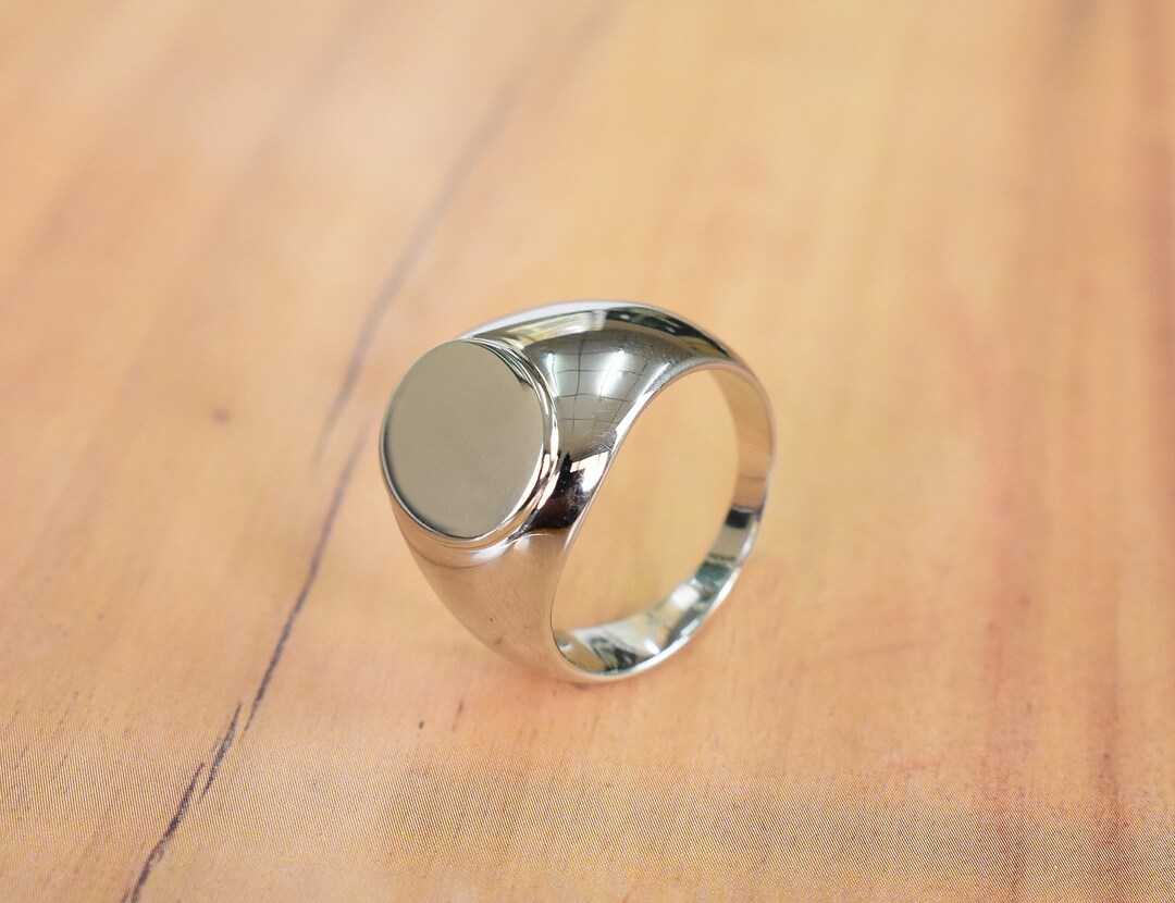 Sterling Silver Signet Ring: High Polish Oval Band - Etsy UK