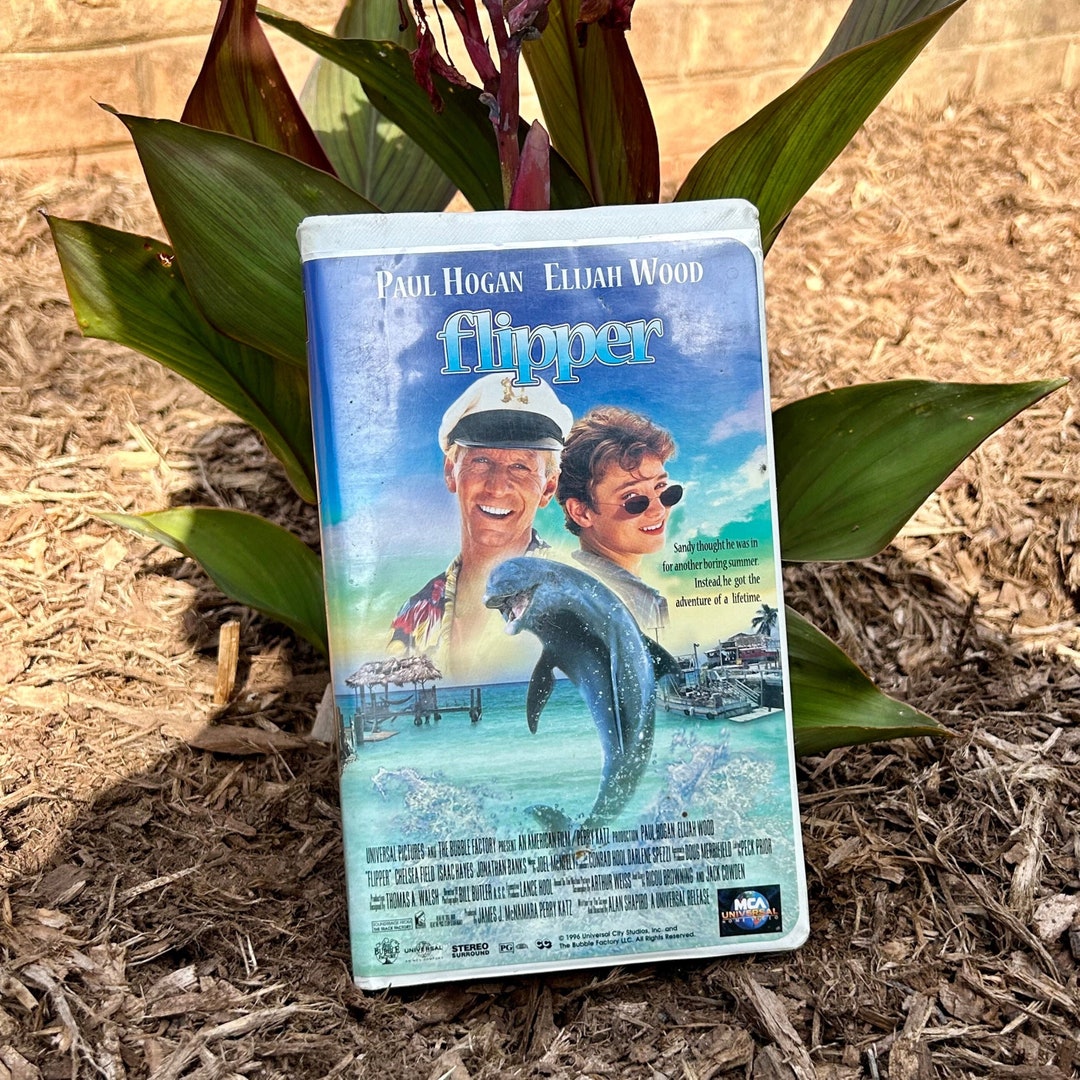 Flipper (VHS, 1996) Clamshell Family Movie - Etsy