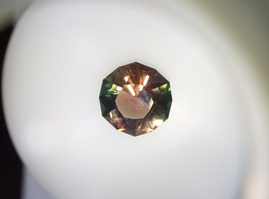 Oregon Sunstone the Best Tricolor in My Custom Hex Shape S112 - Etsy