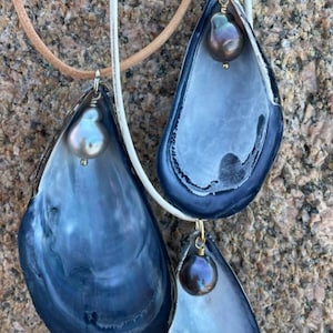 Block Island Blue Mussel Shell Necklaces With Pearl Charm - Etsy