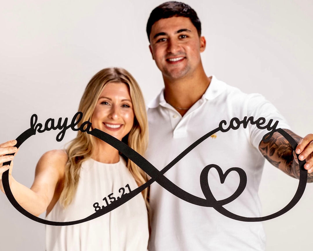 Personalized Wedding Gift for Couple, Infinity Sign With Names and Date ...