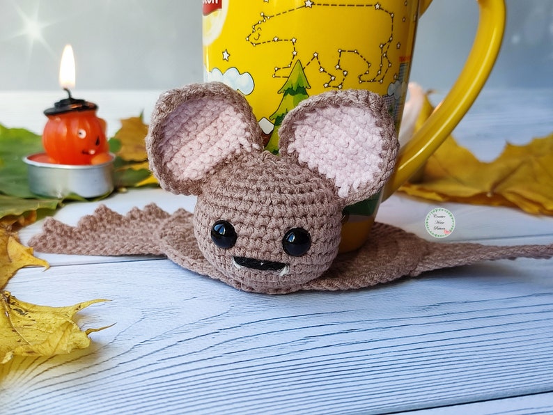 Bat Mug Rug Crochet Pattern, Halloween Coaster, Spooky Coffee Decor ...