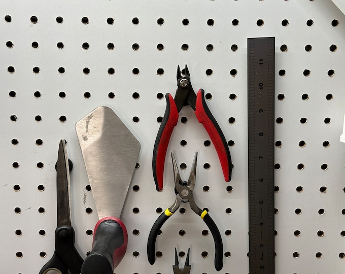 3D Printed Pegboard Display Brackets - Etsy