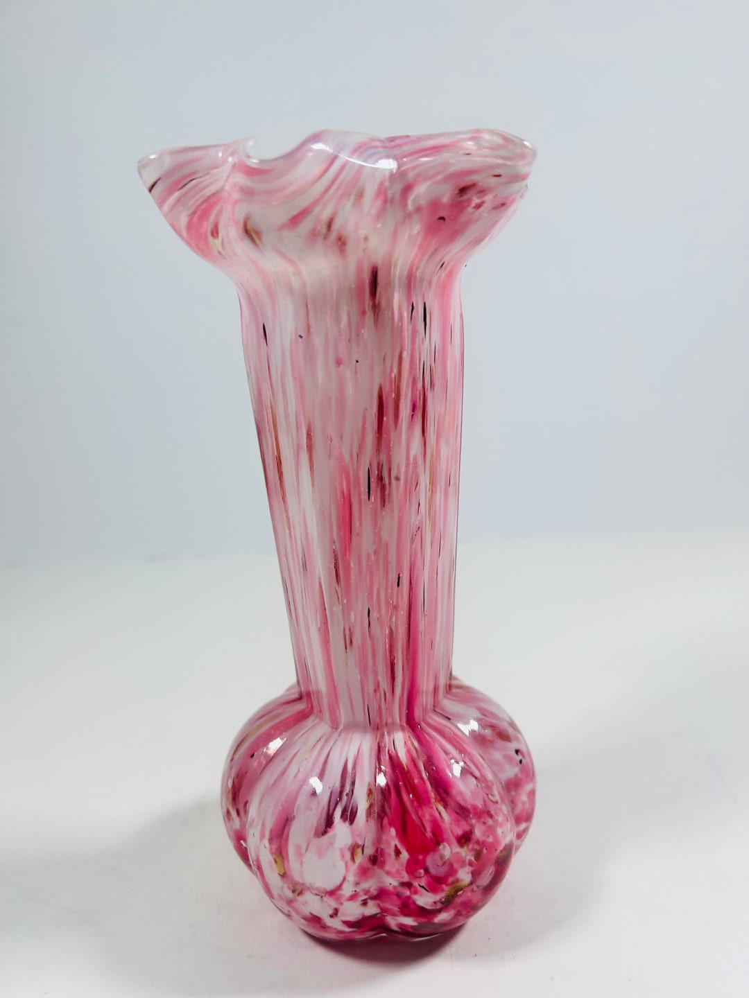 Vintage Blown Art Glass Rose Spatter Vase With Applied Handle Ruffle ...