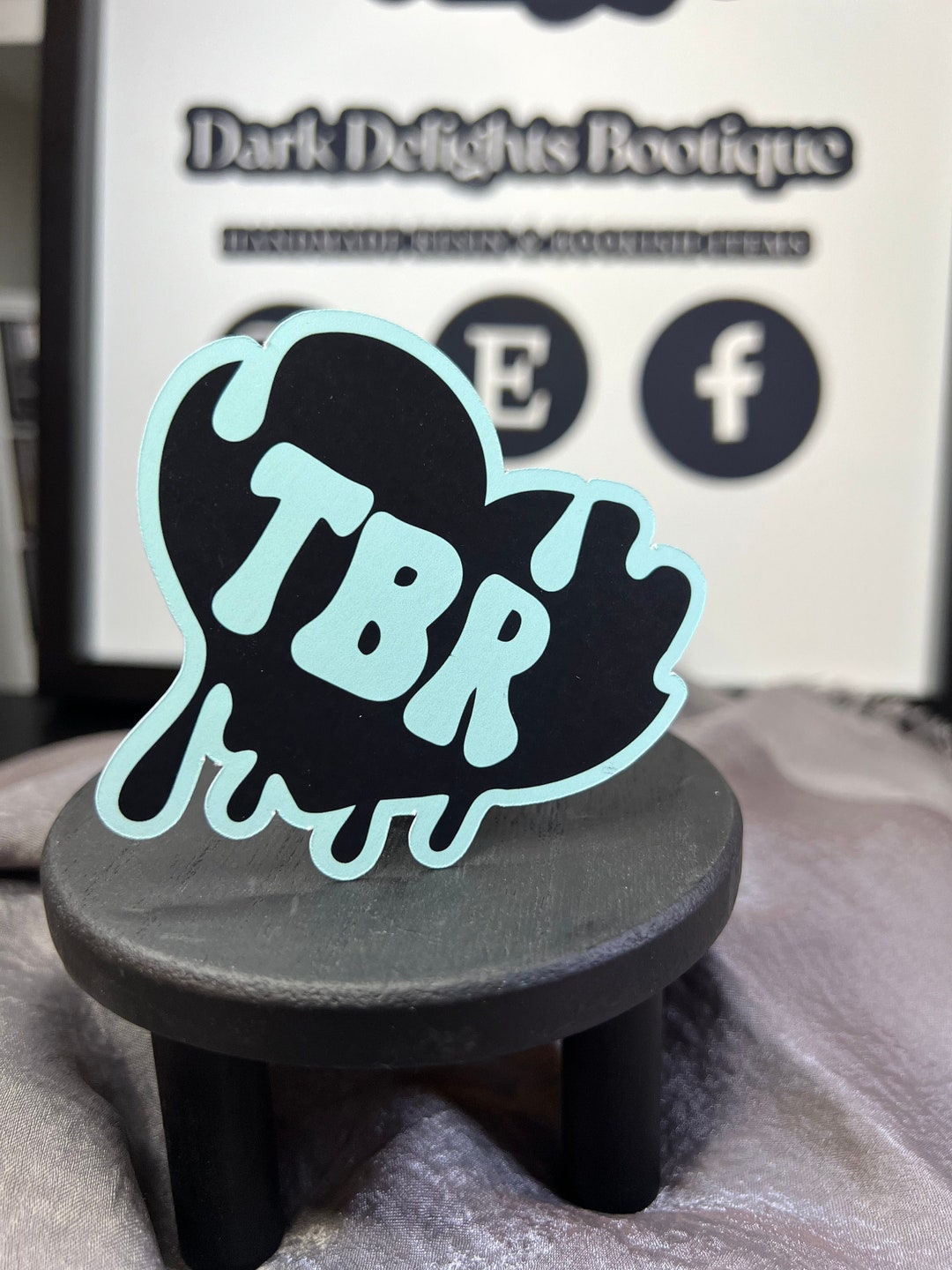 TBR Melting Heart Magnet L Aesthetic Bookish Magnet | Decal for Book ...