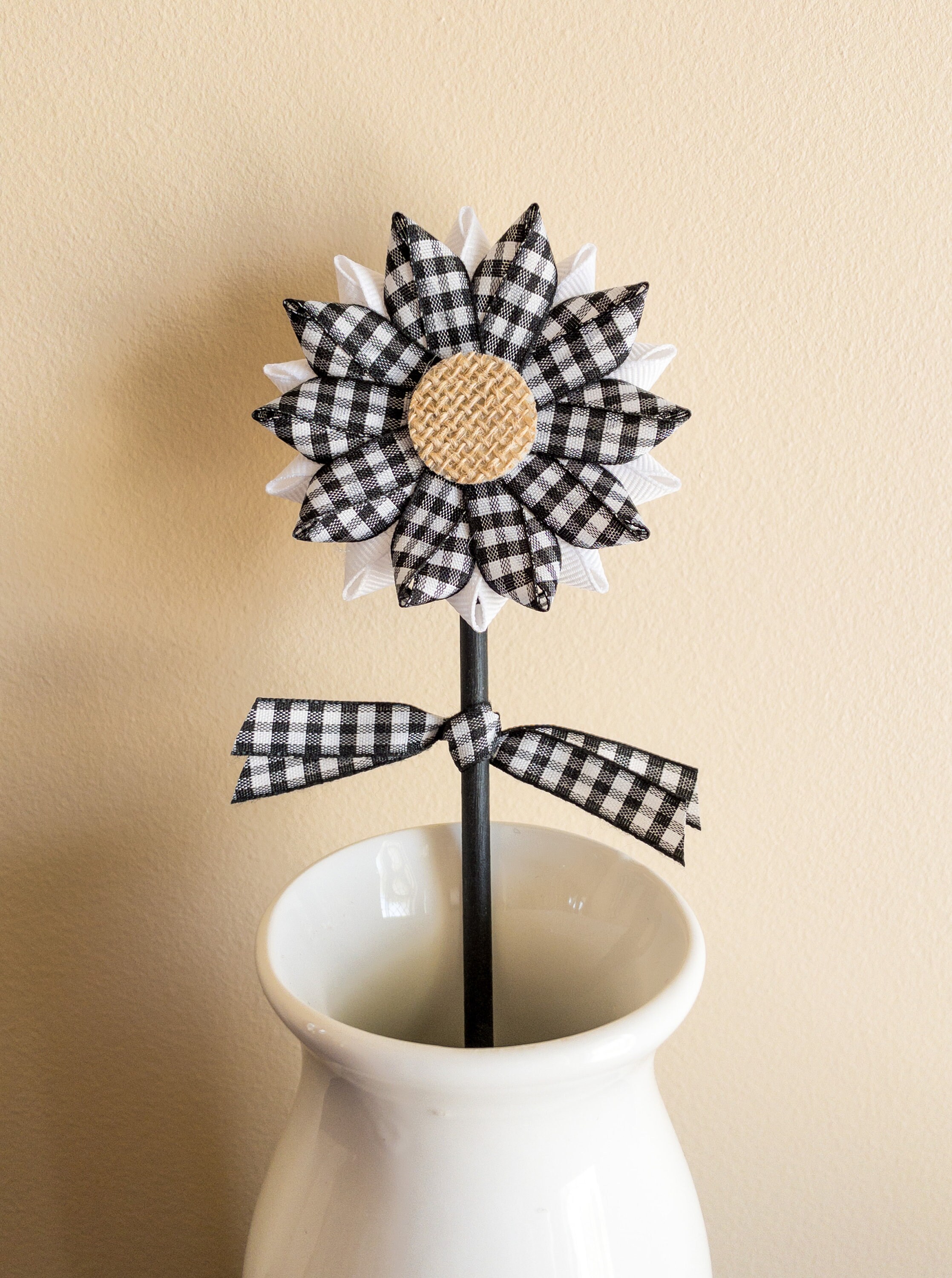 Black and White Buffalo Plaid Flower Pick, Summer Floral Decor, Daisy ...