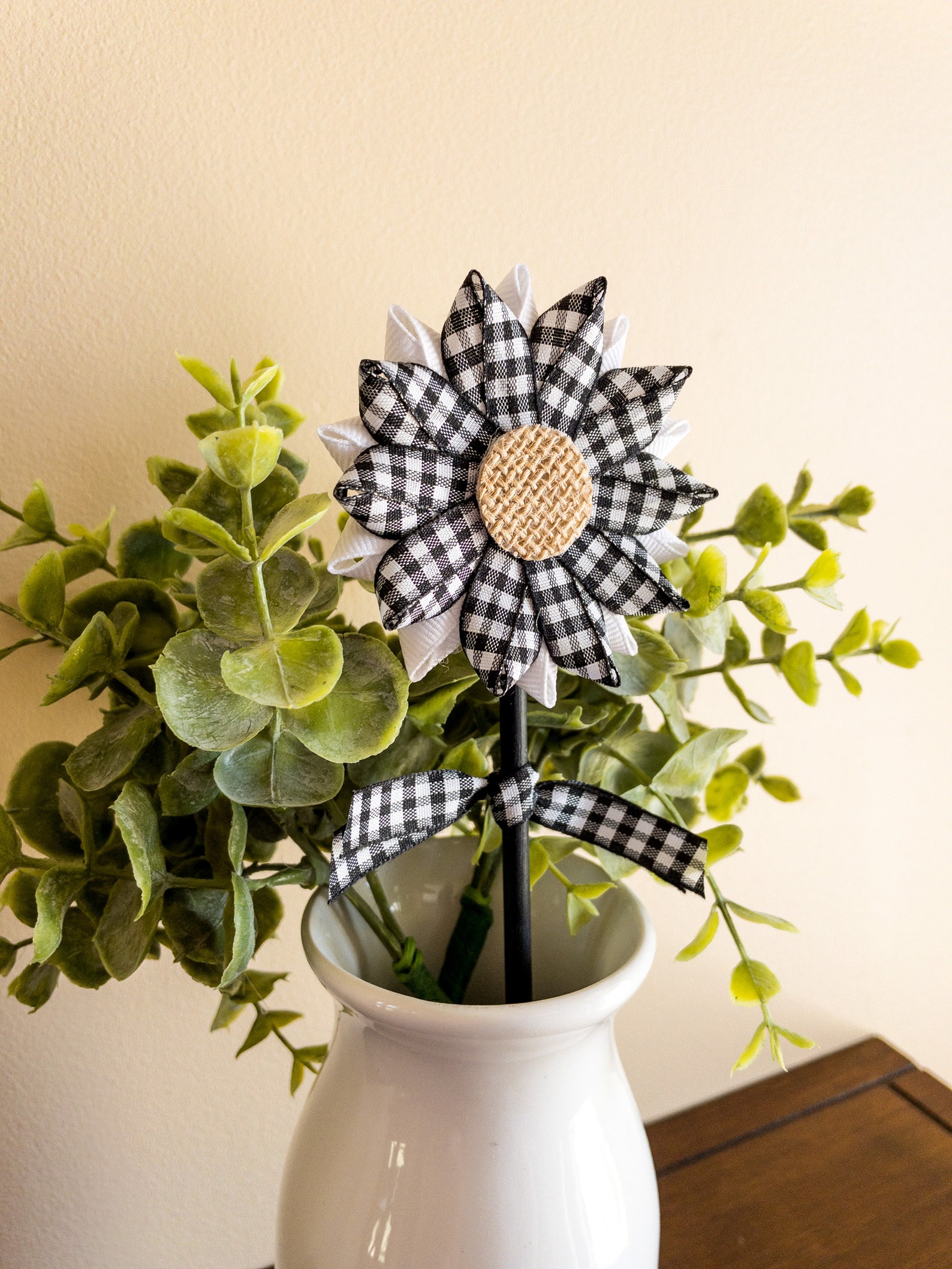 Black and White Buffalo Plaid Flower Pick, Summer Floral Decor, Daisy ...