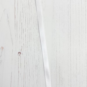 Ribbon: White Thin, Satin, Double Sided Ribbon. 6mm Wide by 1 Metre ...