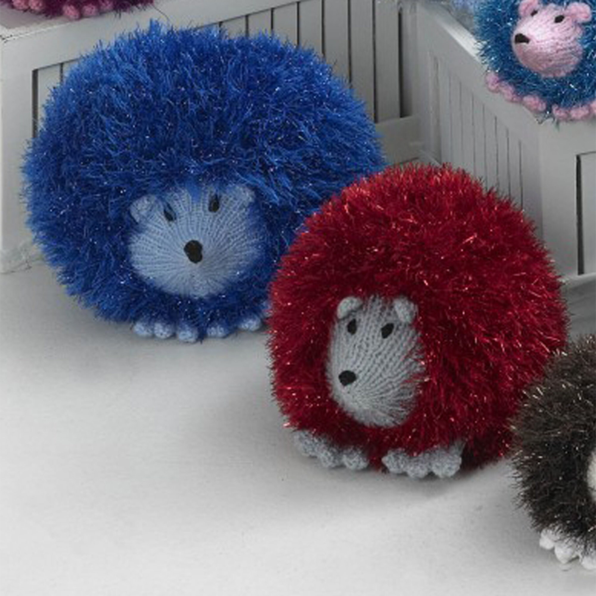 Knitting Pattern: Hedgehogs in Tinsel Chunky Yarn. Small | Etsy