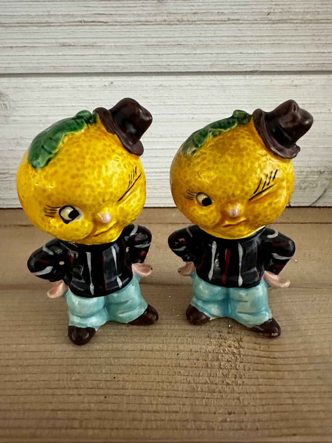 Vintage Anthropomorphic Winking Lemon Shakers - Etsy