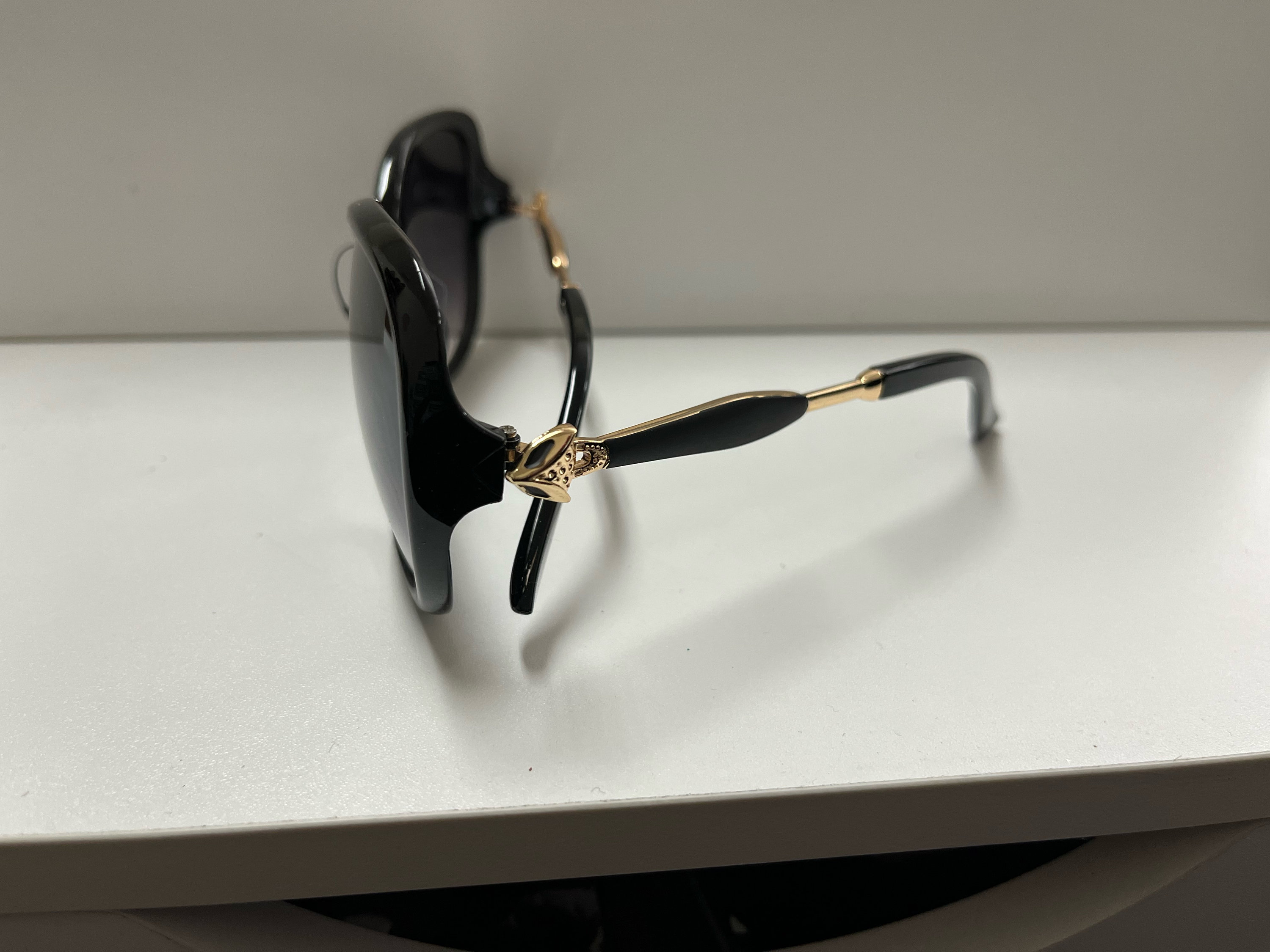 Iconic Shield Classic Shield Oversized Sparkling | Etsy