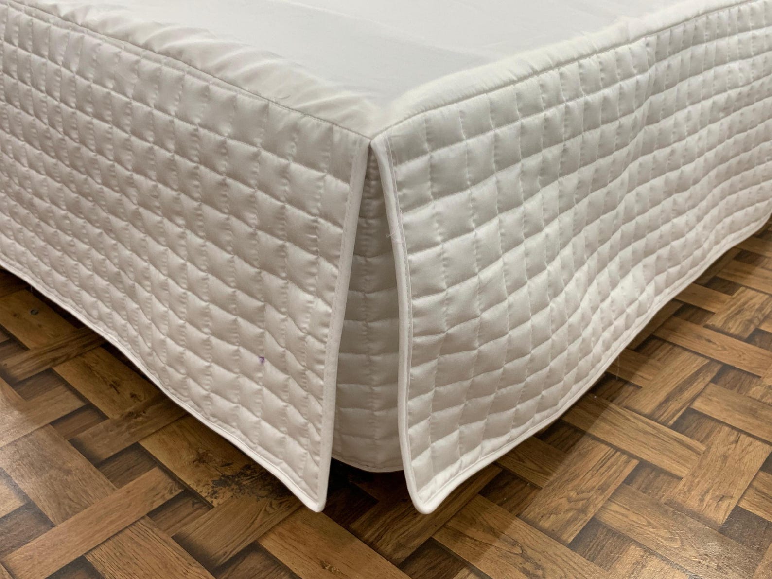 Texture Cotton Quilted Bedskirt Square Cotton Batting - 8