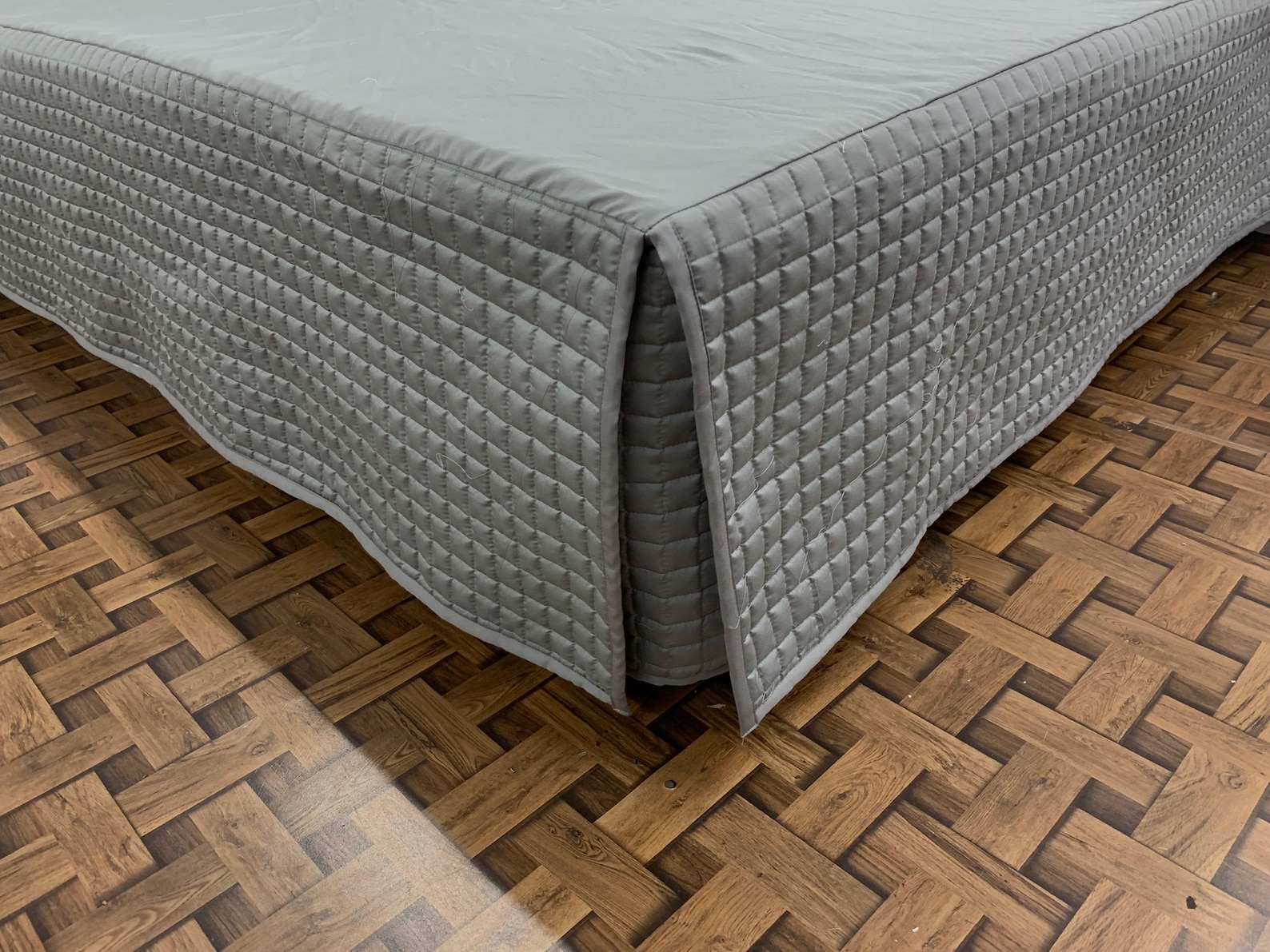 Texture Cotton Quilted Bedskirt Square Cotton Batting - 8