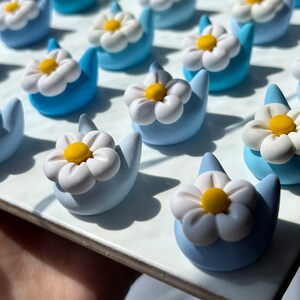Blue Daisy Worry Slugs - Etsy