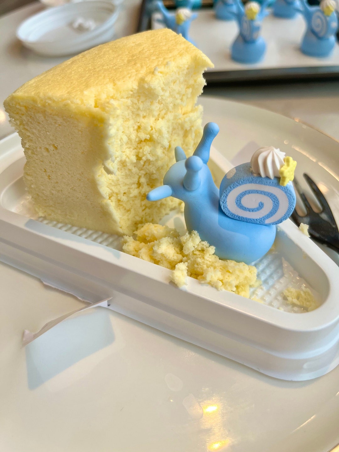 Cloudy Cake Roll Slug Figurines - Etsy.de