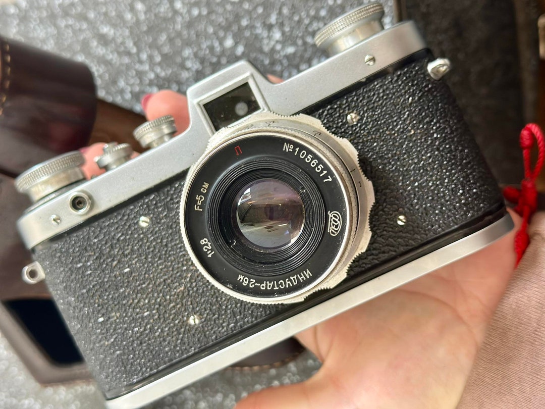 Film Camera Zarja Zarya (morning Star) Vintage Lens Industar / Camera ...