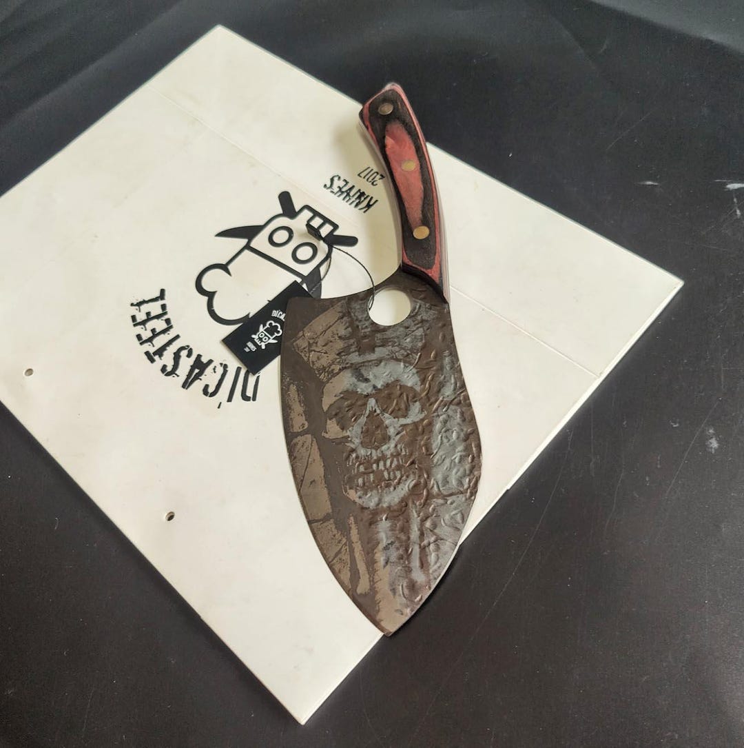 Cleaver Knife With Pharaoh Skull Engraving: A Majestic Fusion of Power ...