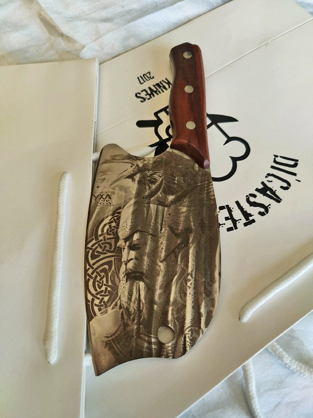Wield the Legends: Cleaver Knife Viking Fighter Engraved by Di'casteel ...