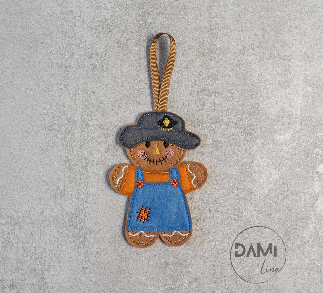 Scarecrow Gingerbread Man Hanging Felt Halloween Ornament. - Etsy