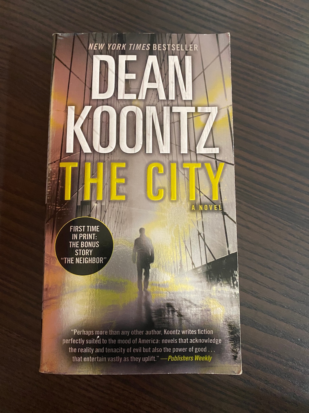 The City Dean Koontz Incluye historia adicional The Neighbor Juego de ...